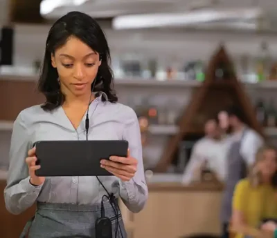 Two-Way Radios Take Restaurant Communication To The Next Level