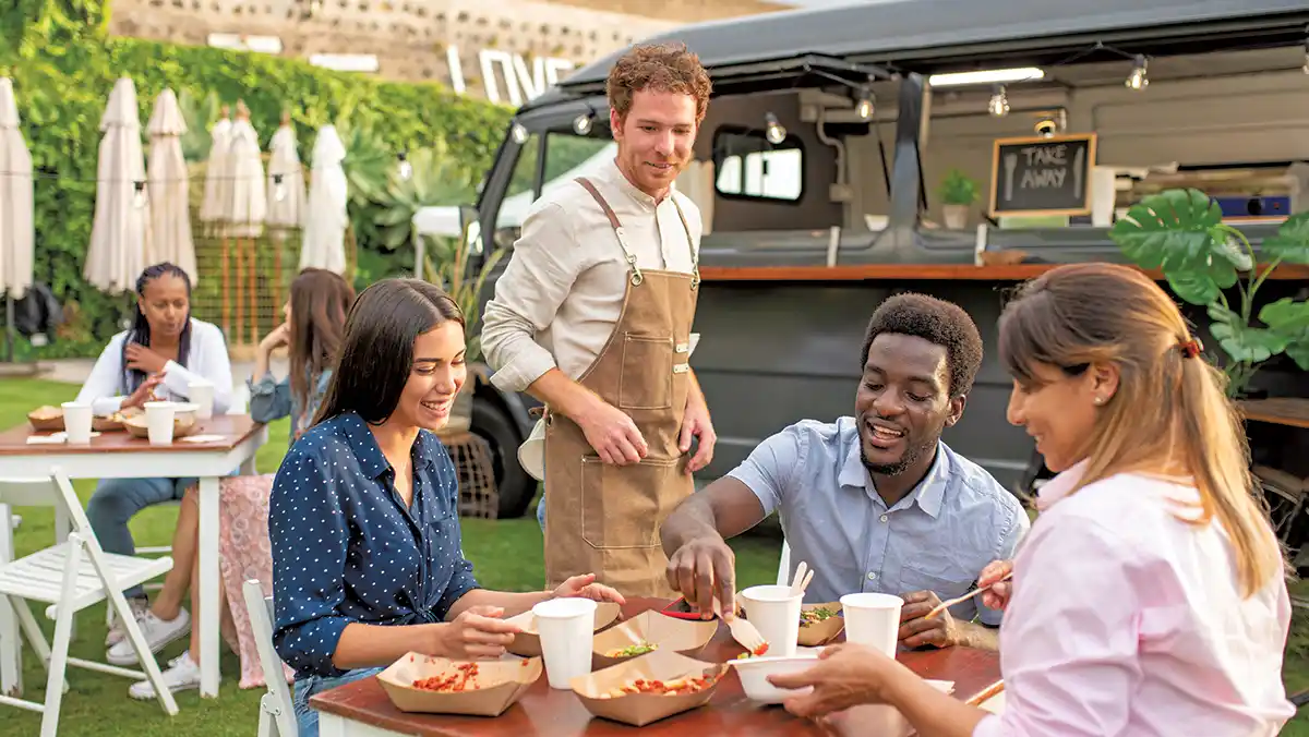 Enjoying Al Fresco Dining