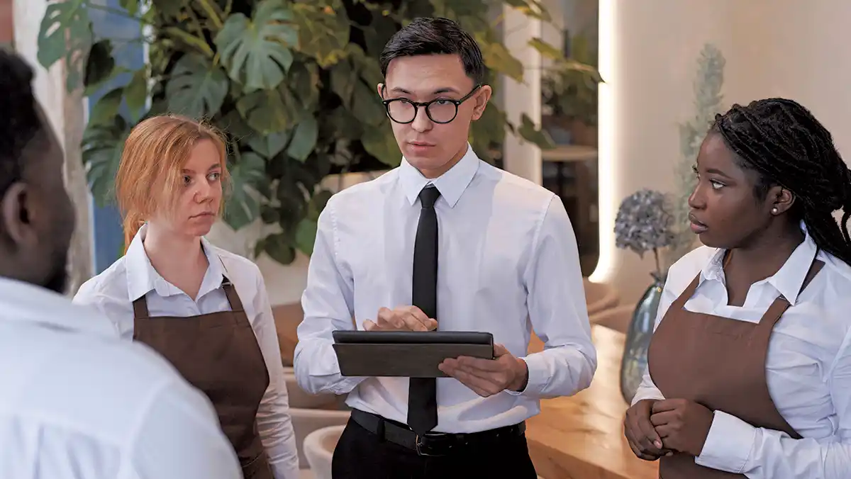 Five Common Mistakes New Restaurant Managers Make